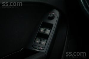 Black Audi A4 2009 in Jelgava, with an engine capacity of 1.80 L and mileage of 326 thousand km for 4700 €, photo 21 on AUTOMOTO.COM.LV