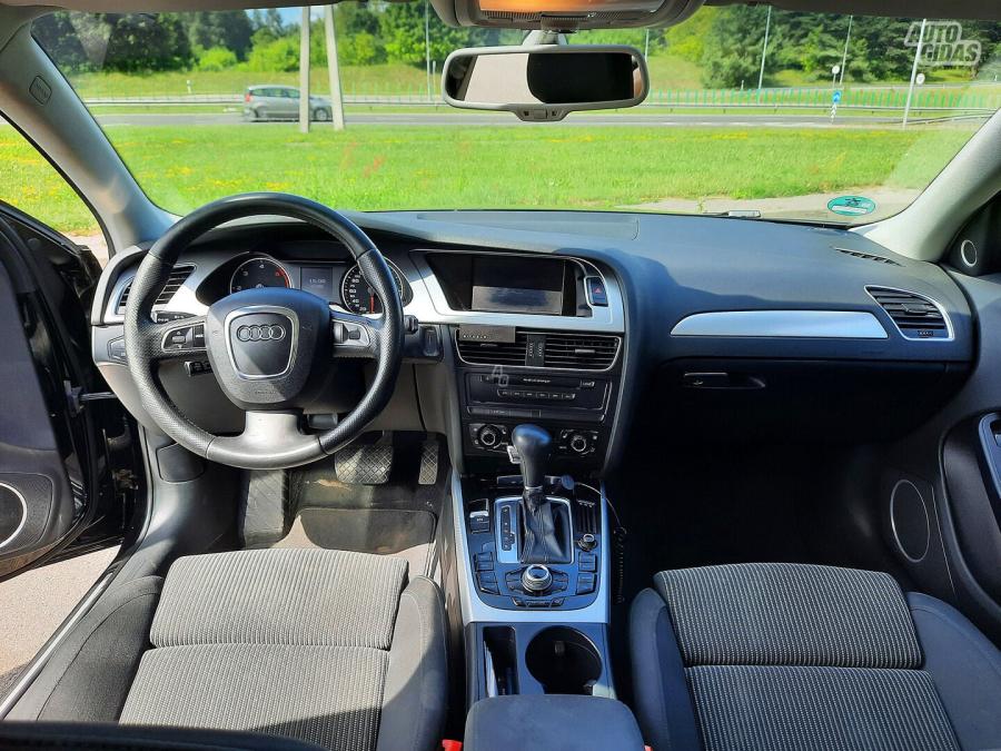 Black Audi A4 2009 in Vilnius, with an engine capacity of 2.70 L and mileage of 408 thousand km for 3300 €, photo 9 on AUTOMOTO.COM.LV