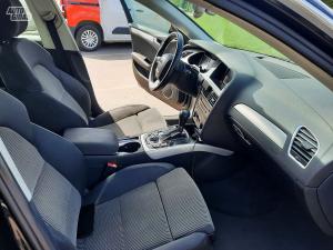 Black Audi A4 2009 in Vilnius, with an engine capacity of 2.70 L and mileage of 408 thousand km for 3300 €, photo 10 on AUTOMOTO.COM.LV