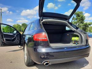 Black Audi A4 2009 in Vilnius, with an engine capacity of 2.70 L and mileage of 408 thousand km for 3300 €, photo 13 on AUTOMOTO.COM.LV
