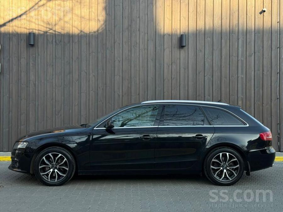 Melns Audi A4 2009 Rīga, ar dzinēja tilpumu 2.00 L un nobraukumu 0 tūkst. km par 2990 €, foto 4 vietnē AUTOMOTO.COM.LV