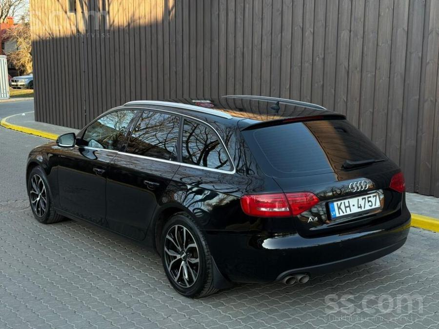 Melns Audi A4 2009 Rīga, ar dzinēja tilpumu 2.00 L un nobraukumu 0 tūkst. km par 2990 €, foto 5 vietnē AUTOMOTO.COM.LV