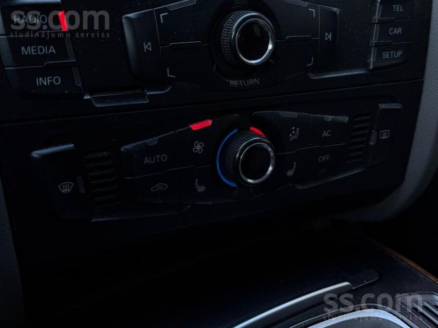 Melns Audi A4 2009 Rīga, ar dzinēja tilpumu 2.00 L un nobraukumu 0 tūkst. km par 2990 €, foto 16 vietnē AUTOMOTO.COM.LV