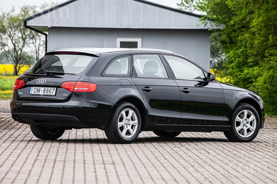Melns Audi A4 2009 Tukums, ar dzinēja tilpumu 2.00 L un nobraukumu 0 tūkst. km par 5500 €, foto 7 vietnē AUTOMOTO.COM.LV