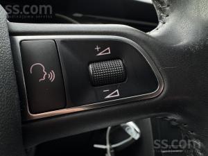 Black Audi A4 2009 in Riga, with an engine capacity of 2.00 L and mileage of 285 thousand km for 3990 €, photo 18 on AUTOMOTO.COM.LV