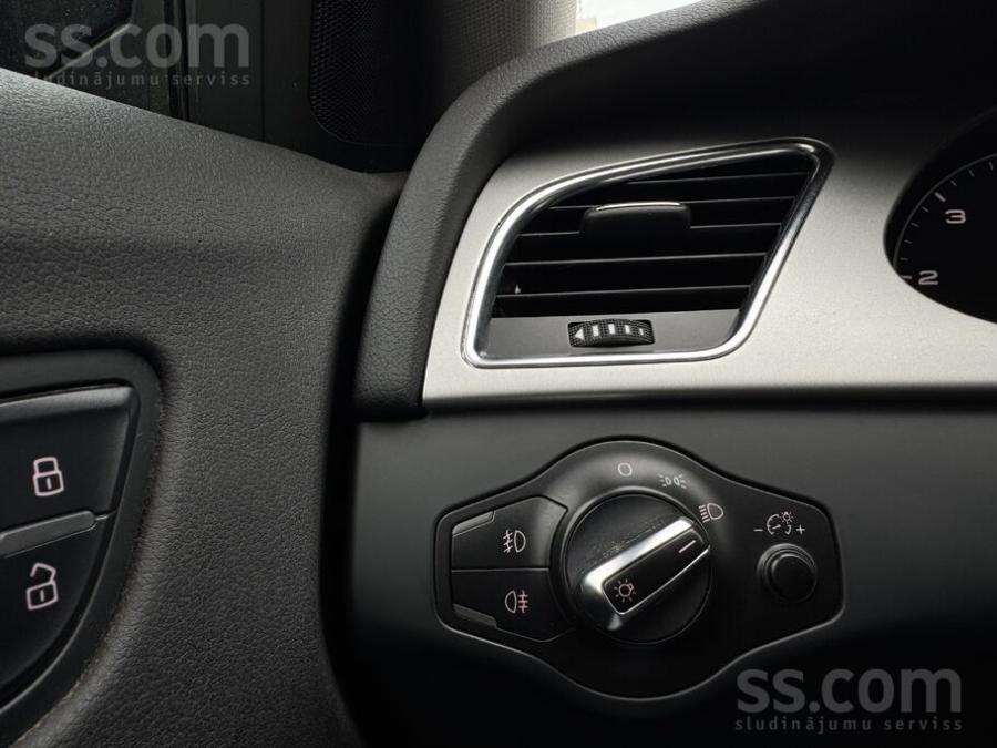 Black Audi A4 2009 in Riga, with an engine capacity of 2.00 L and mileage of 285 thousand km for 3990 €, photo 21 on AUTOMOTO.COM.LV