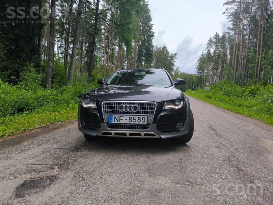 Черный Ауди А4 2009 в Добеле, объемом двигателя 3.00 л и пробегом 273 тыс. км за 8700 €, фото 3 на AUTOMOTO.COM.LV