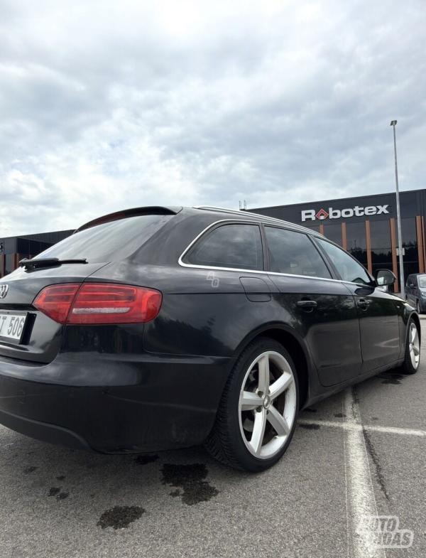 Black Audi A4 2009 in Kaunas, with an engine capacity of 2.00 L and mileage of 409 thousand km for 4499 €, photo 6 on AUTOMOTO.COM.LV