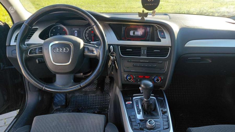 Melns Audi A4 2009 Elektrėnai, ar dzinēja tilpumu 1.97 L un nobraukumu 354 tūkst. km par 2800 €, foto 9 vietnē AUTOMOTO.COM.LV