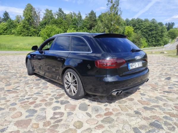 Black Audi A4 2009 in Druskininkai, with an engine capacity of 3.00 L and mileage of 360 thousand km for 4500 €, photo 1 on AUTOMOTO.COM.LV