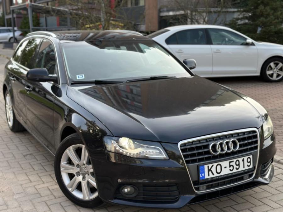 Melns Audi A4 2009 Rīga, ar dzinēja tilpumu 2.70 L un nobraukumu 330 tūkst. km par 4690 €, foto 1 vietnē AUTOMOTO.COM.LV