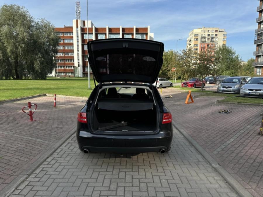Melns Audi A4 2009 Rīga, ar dzinēja tilpumu 2.70 L un nobraukumu 330 tūkst. km par 4690 €, foto 7 vietnē AUTOMOTO.COM.LV