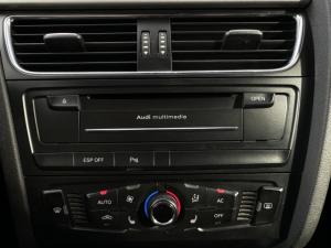 Melns Audi A4 2009 Rīga, ar dzinēja tilpumu 2.70 L un nobraukumu 330 tūkst. km par 4690 €, foto 17 vietnē AUTOMOTO.COM.LV