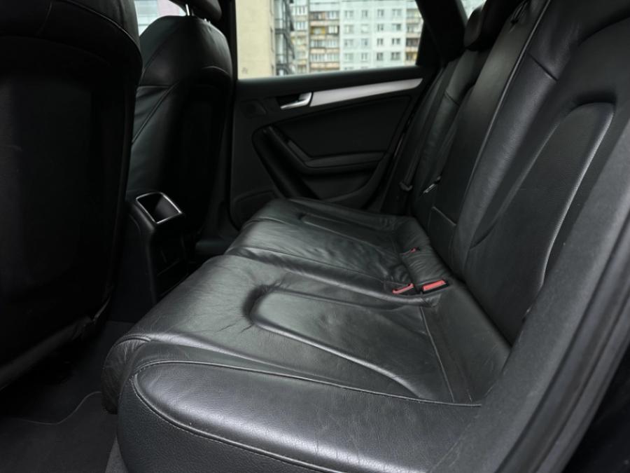 Melns Audi A4 2009 Rīga, ar dzinēja tilpumu 2.00 L un nobraukumu 227 tūkst. km par 4990 €, foto 8 vietnē AUTOMOTO.COM.LV