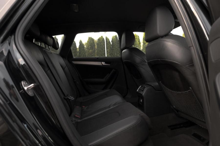 Melns Audi A4 2009 Rīga, ar dzinēja tilpumu 1.80 L un nobraukumu 273 tūkst. km par 6290 €, foto 14 vietnē AUTOMOTO.COM.LV