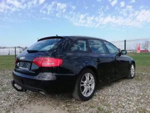 Black Audi A4 2009 in Saldus, with an engine capacity of 3.00 L and mileage of 212 thousand km for 6500 €, photo 3 on AUTOMOTO.COM.LV