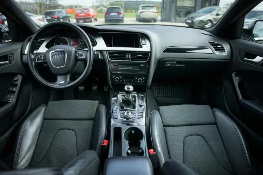 Melns Audi A4 2009 Liepāja, ar dzinēja tilpumu 2.00 L un nobraukumu 267 tūkst. km par 7500 €, foto 8 vietnē AUTOMOTO.COM.LV