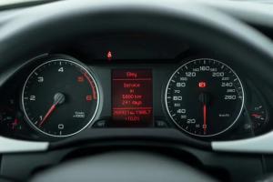 Melns Audi A4 2009 Liepāja, ar dzinēja tilpumu 2.00 L un nobraukumu 267 tūkst. km par 7500 €, foto 16 vietnē AUTOMOTO.COM.LV