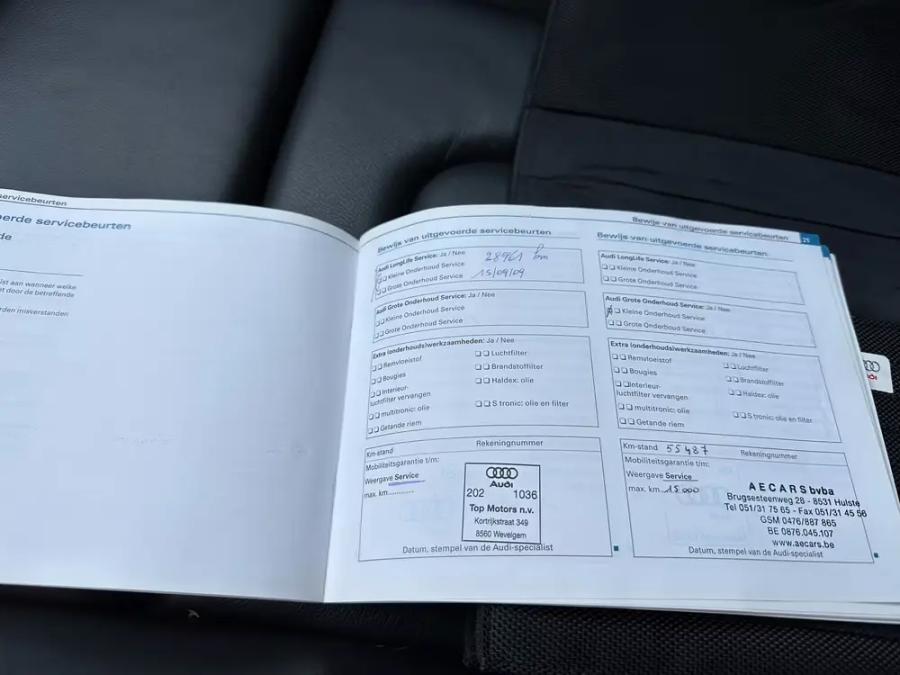 Black Audi A4 2009 in Riga, with an engine capacity of 2.00 L and mileage of 239 thousand km for 3990 €, photo 28 on AUTOMOTO.COM.LV