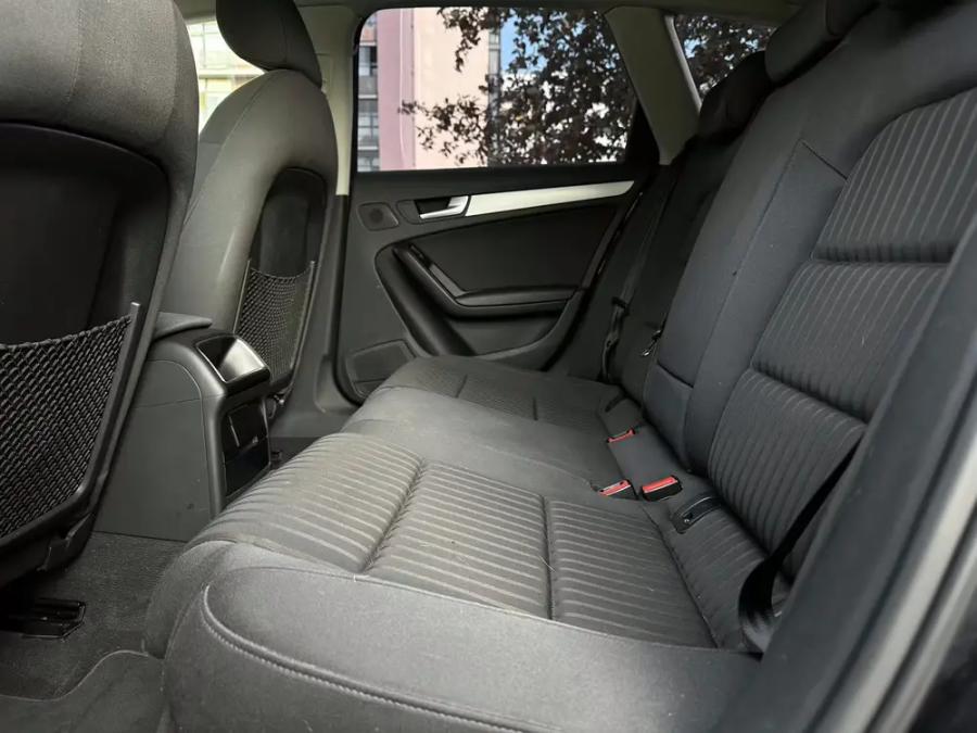 Black Audi A4 2009 in Riga, with an engine capacity of 2.70 L and mileage of 330 thousand km for 4690 €, photo 13 on AUTOMOTO.COM.LV