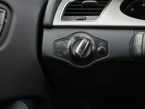Black Audi A4 2009 in Riga, with an engine capacity of 2.70 L and mileage of 330 thousand km for 4690 €, photo 19 on AUTOMOTO.COM.LV
