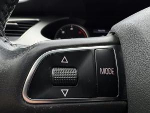 Black Audi A4 2009 in Riga, with an engine capacity of 2.00 L and mileage of 285 thousand km for 3990 €, photo 19 on AUTOMOTO.COM.LV