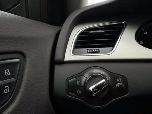 Black Audi A4 2009 in Riga, with an engine capacity of 2.00 L and mileage of 285 thousand km for 3990 €, photo 21 on AUTOMOTO.COM.LV