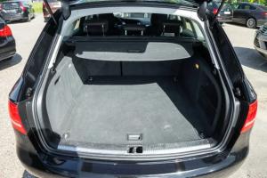 Melns Audi A4 2009 Grobiņa, ar dzinēja tilpumu 2.00 L un nobraukumu 400 tūkst. km par 5200 €, foto 12 vietnē AUTOMOTO.COM.LV