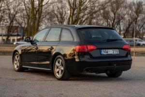 Black Audi A4 2009 in Liepaja, with an engine capacity of 2.00 L and mileage of 405 thousand km for 4900 €, photo 3 on AUTOMOTO.COM.LV