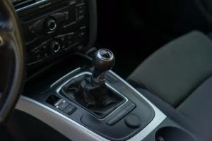 Black Audi A4 2009 in Liepaja, with an engine capacity of 2.00 L and mileage of 405 thousand km for 4900 €, photo 16 on AUTOMOTO.COM.LV