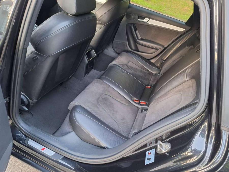 Black Audi A4 2009 in Prienai, with an engine capacity of 1.97 L and mileage of 259 thousand km for 5750 €, photo 23 on AUTOMOTO.COM.LV