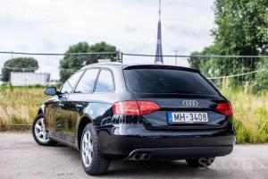 Melns Audi A4 2009 Rīga, ar dzinēja tilpumu 2.00 L un nobraukumu 335 tūkst. km par 4990 €, foto 7 vietnē AUTOMOTO.COM.LV