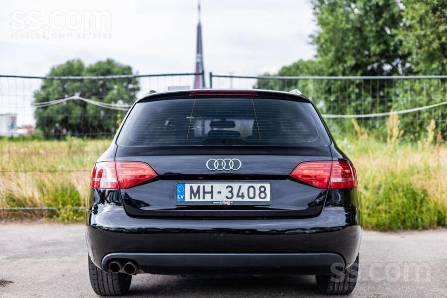 Melns Audi A4 2009 Rīga, ar dzinēja tilpumu 2.00 L un nobraukumu 335 tūkst. km par 4990 €, foto 9 vietnē AUTOMOTO.COM.LV