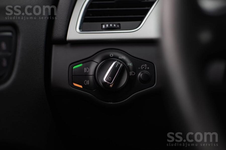Melns Audi A4 2009 Rīga, ar dzinēja tilpumu 2.00 L un nobraukumu 335 tūkst. km par 4990 €, foto 15 vietnē AUTOMOTO.COM.LV