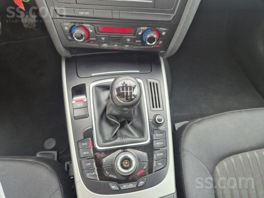 Melns Audi A4 2009 Liepāja, ar dzinēja tilpumu 2.70 L un nobraukumu 245 tūkst. km par 5800 €, foto 14 vietnē AUTOMOTO.COM.LV