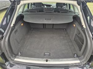Melns Audi A4 2009 Liepāja, ar dzinēja tilpumu 2.70 L un nobraukumu 245 tūkst. km par 5800 €, foto 21 vietnē AUTOMOTO.COM.LV