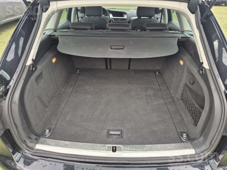 Melns Audi A4 2009 Liepāja, ar dzinēja tilpumu 2.70 L un nobraukumu 245 tūkst. km par 5800 €, foto 21 vietnē AUTOMOTO.COM.LV