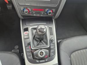 Melns Audi A4 2009 Liepāja, ar dzinēja tilpumu 2.70 L un nobraukumu 245 tūkst. km par 5800 €, foto 14 vietnē AUTOMOTO.COM.LV
