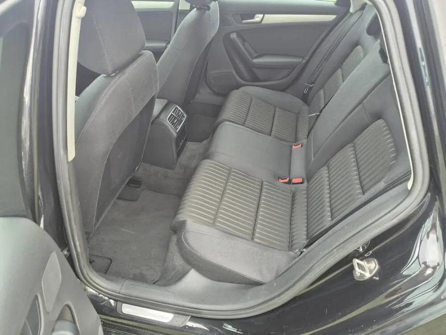 Melns Audi A4 2009 Liepāja, ar dzinēja tilpumu 2.70 L un nobraukumu 245 tūkst. km par 5800 €, foto 18 vietnē AUTOMOTO.COM.LV