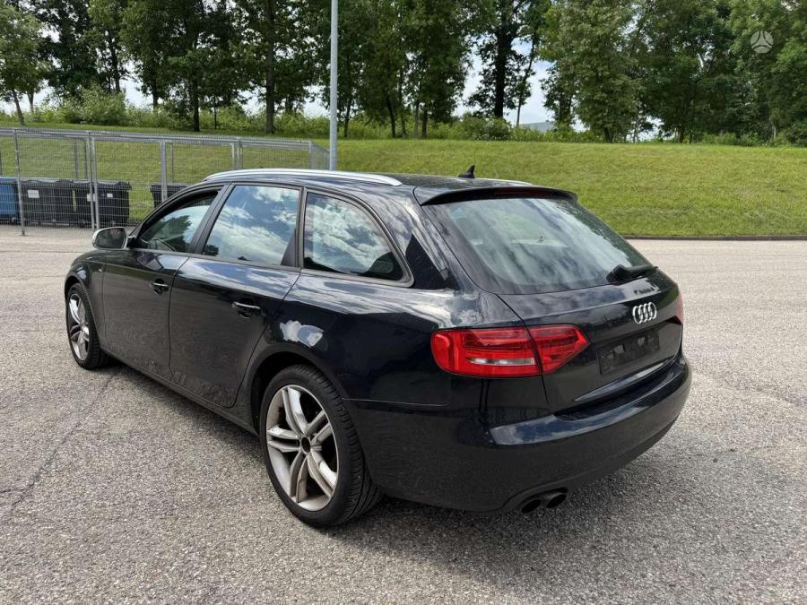 Melns Audi A4 2009 Alīta, ar dzinēja tilpumu 2.00 L un nobraukumu 305 tūkst. km par 3950 €, foto 4 vietnē AUTOMOTO.COM.LV