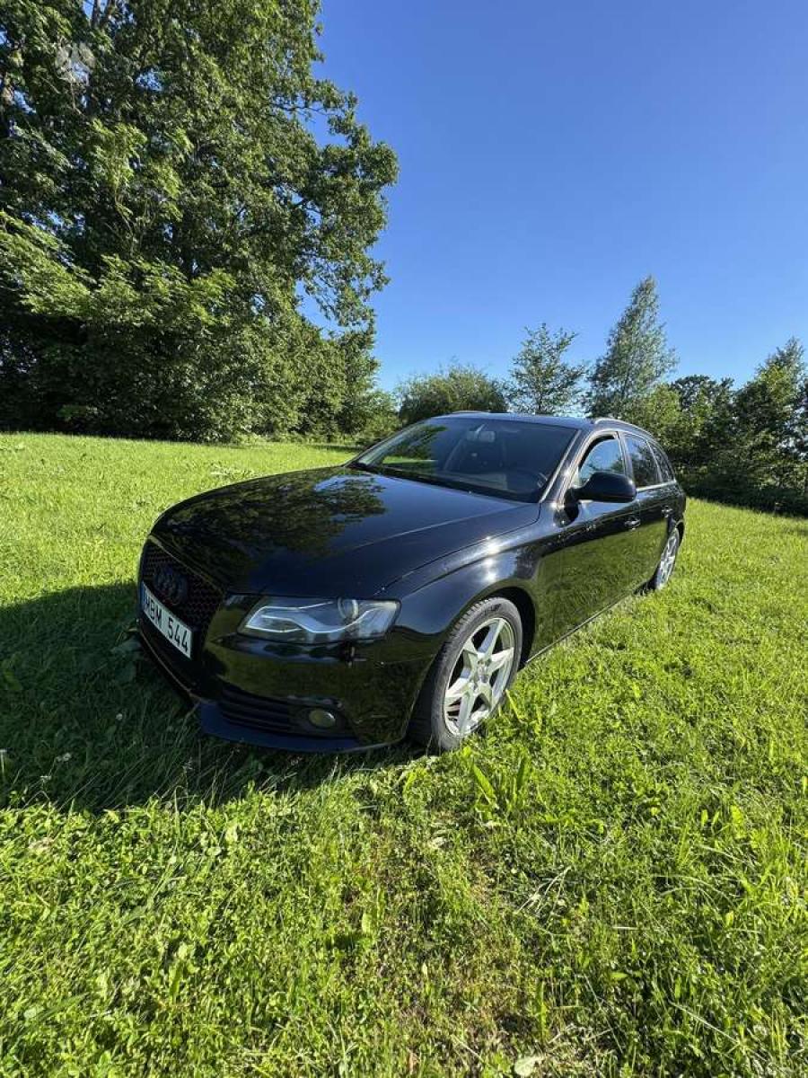 Black Audi A4 2009 in Marijampole, with an engine capacity of 1.97 L and mileage of 295 thousand km for 5400 €, photo 4 on AUTOMOTO.COM.LV