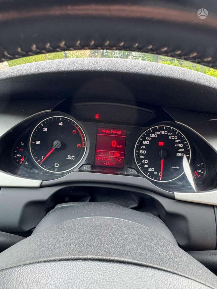 Black Audi A4 2009 in Marijampole, with an engine capacity of 1.97 L and mileage of 295 thousand km for 5400 €, photo 9 on AUTOMOTO.COM.LV