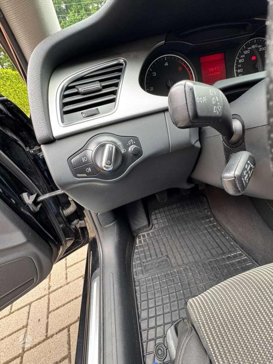 Black Audi A4 2009 in Marijampole, with an engine capacity of 1.97 L and mileage of 295 thousand km for 5400 €, photo 12 on AUTOMOTO.COM.LV