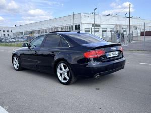 Melns Audi A4 2009 Panevēža, ar dzinēja tilpumu 2.97 L un nobraukumu 400 tūkst. km par 2790 €, foto 8 vietnē AUTOMOTO.COM.LV