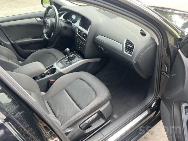Melns Audi A4 2009 Rīga, ar dzinēja tilpumu 2.00 L un nobraukumu 352 tūkst. km par 4500 €, foto 8 vietnē AUTOMOTO.COM.LV