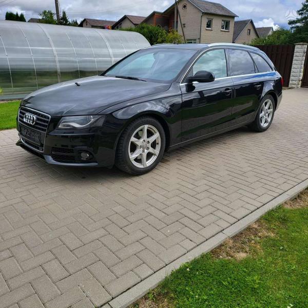 Black Audi A4 2009 in Rokiskis, with an engine capacity of 1.80 L and mileage of 204 thousand km for 4900 €, photo 2 on AUTOMOTO.COM.LV