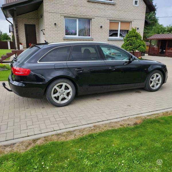 Black Audi A4 2009 in Rokiskis, with an engine capacity of 1.80 L and mileage of 204 thousand km for 4900 €, photo 8 on AUTOMOTO.COM.LV