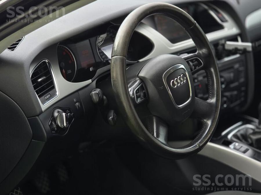 Melns Audi A4 2009 Aizkraukle, ar dzinēja tilpumu 2.00 L un nobraukumu 315 tūkst. km par 4800 €, foto 13 vietnē AUTOMOTO.COM.LV