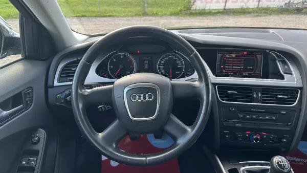 Black Audi A4 2009 in Daugavpils, with an engine capacity of 2.00 L and mileage of 270 thousand km for 5950 €, photo 10 on AUTOMOTO.COM.LV