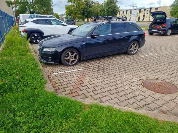 Черный Ауди А4 2009 в Вильнюс, объемом двигателя 1.97 л и пробегом 358 тыс. км за 1600 €, фото 1 на AUTOMOTO.COM.LV